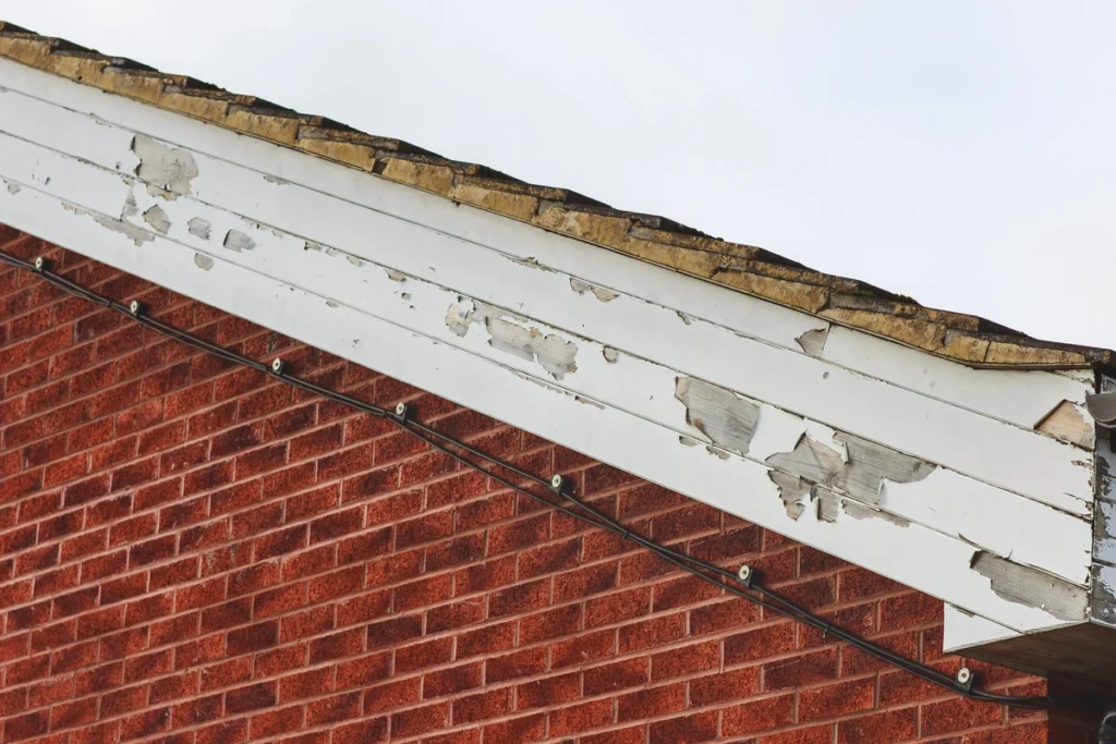 Fascia Board Replacement: Costs & Step-by-Step Guide